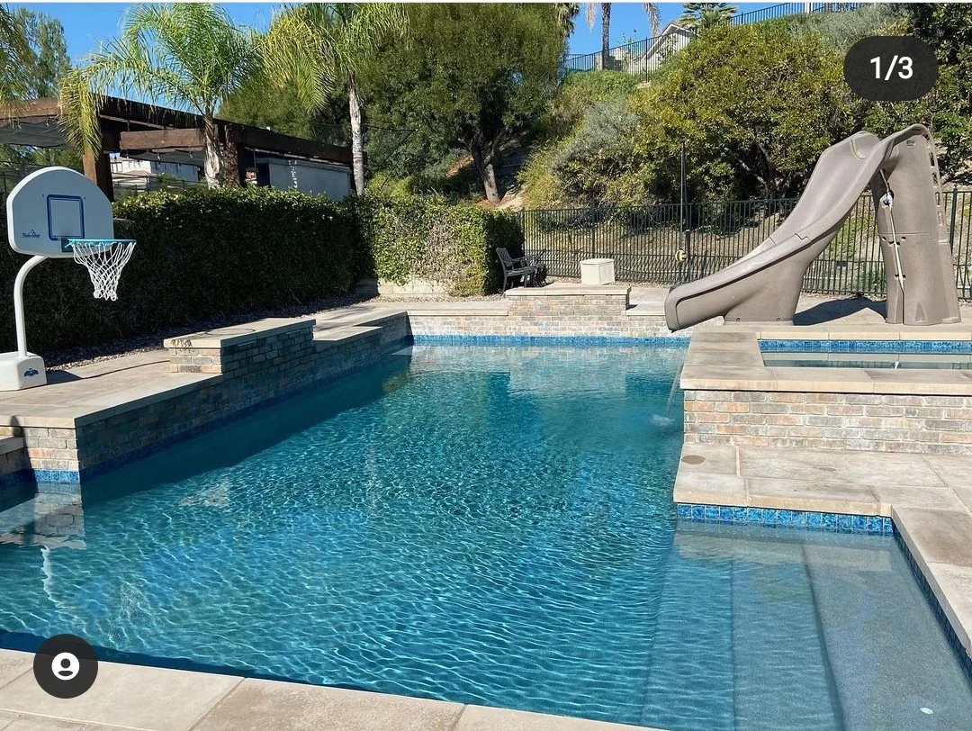 Aqua Blue Vs Aqua White Mini Pebble (Pictures Attached)